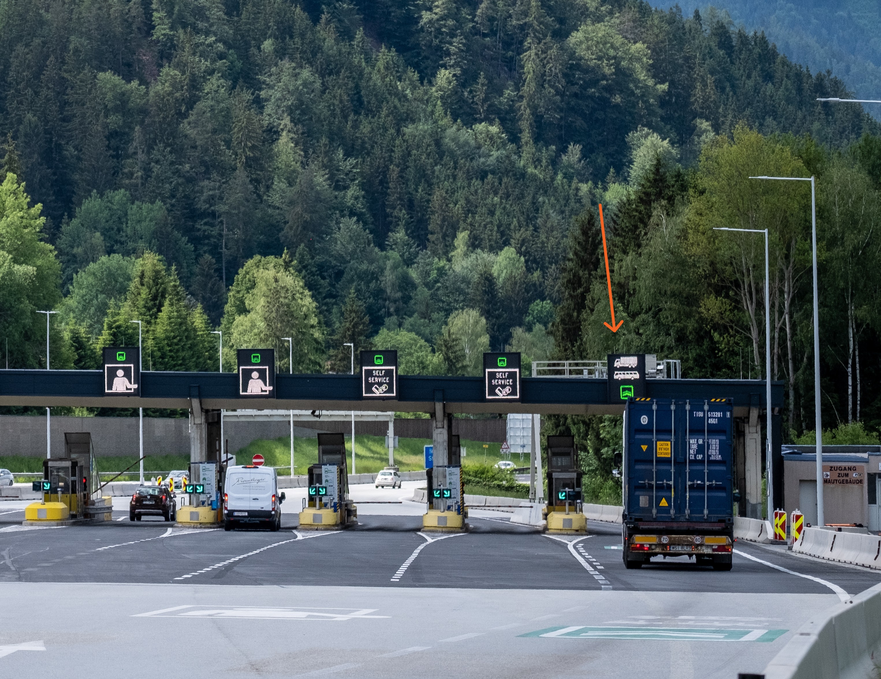 Vignette and Section Toll
