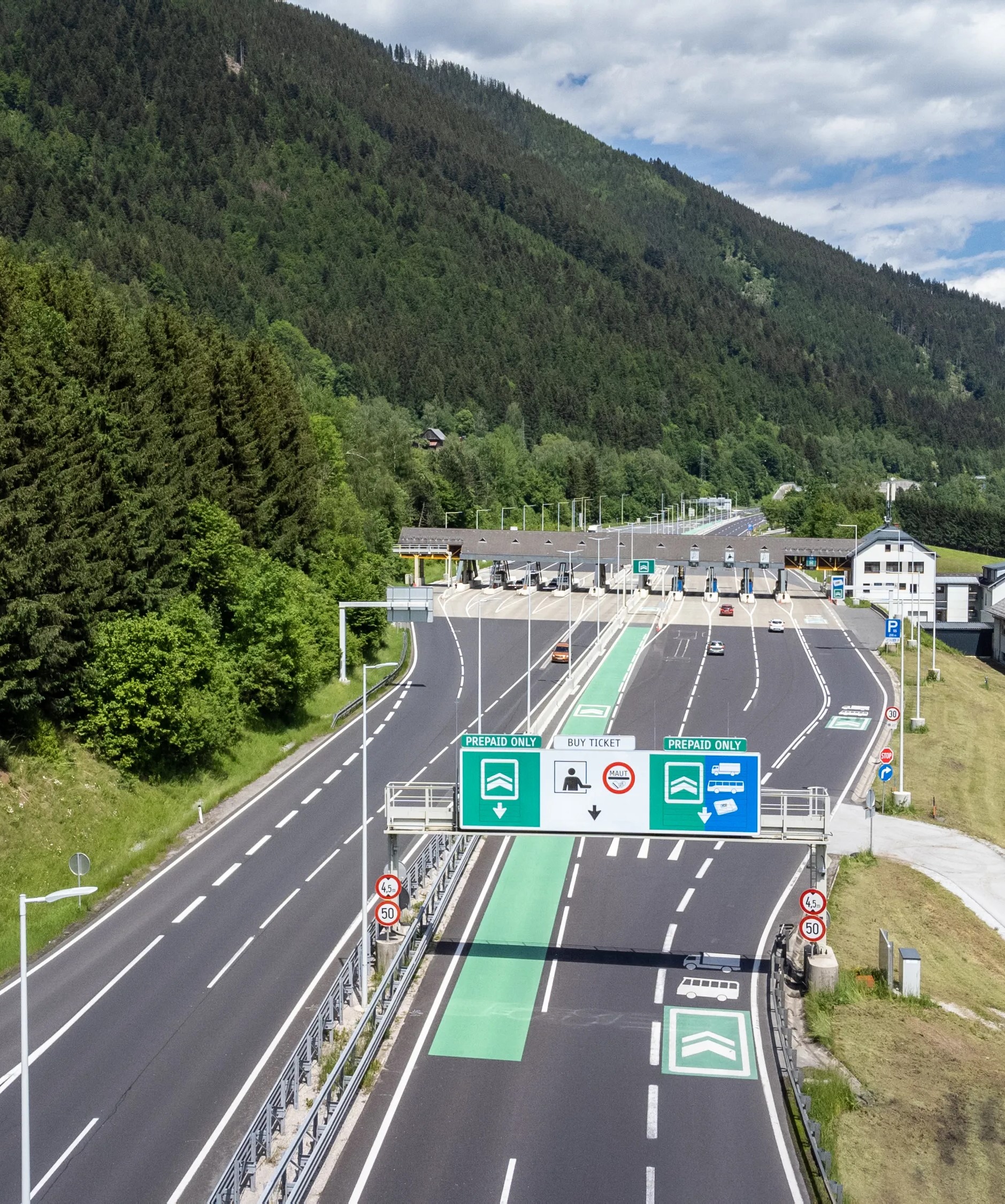 Vignette and Section Toll